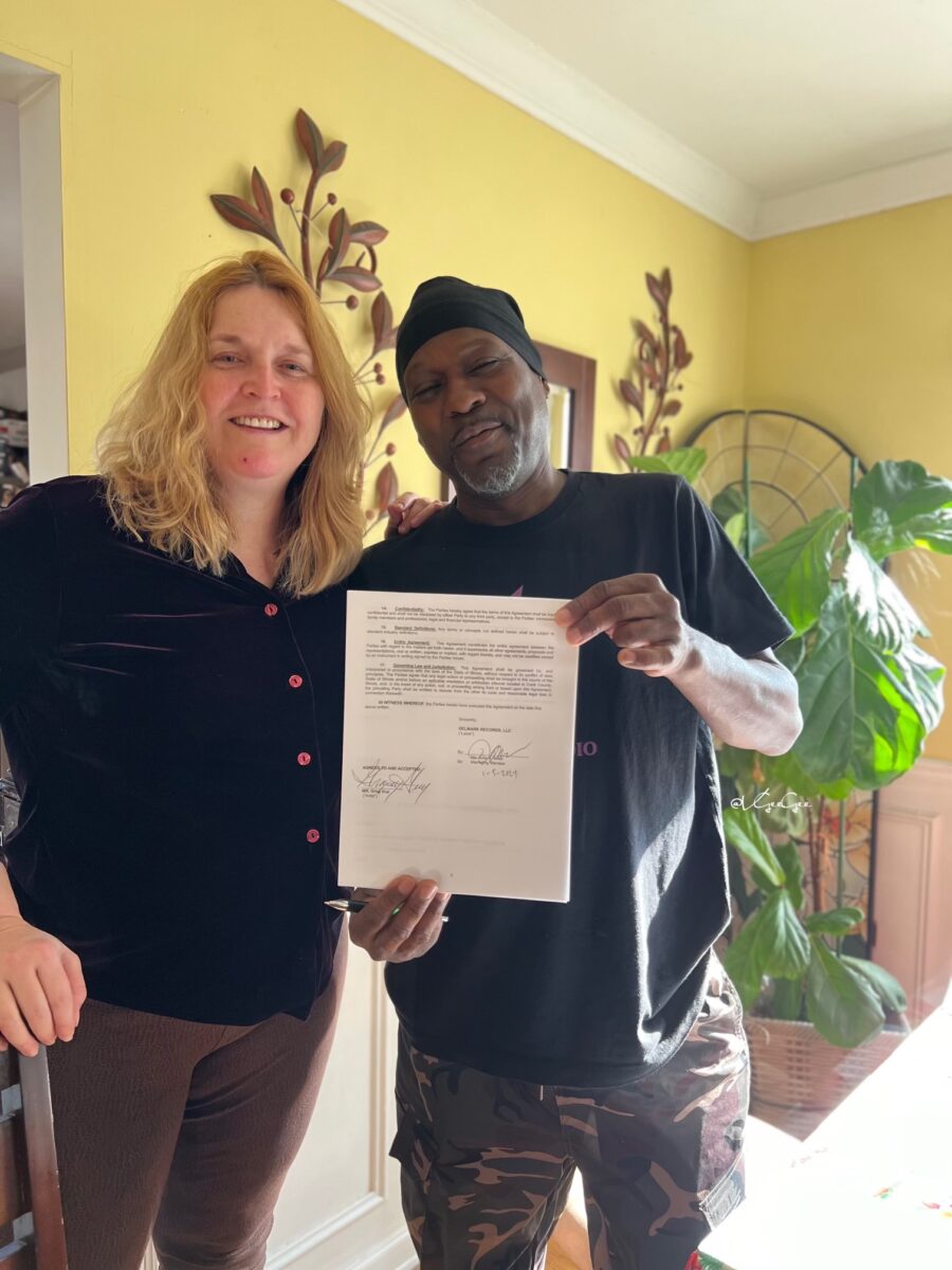 Greg Guy signs with Delmark Records – DELMARK RECORDS